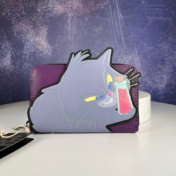 Loungefly | Bags | Loungefly Disney Emperors New Groove Yzma Kitty Zip ...